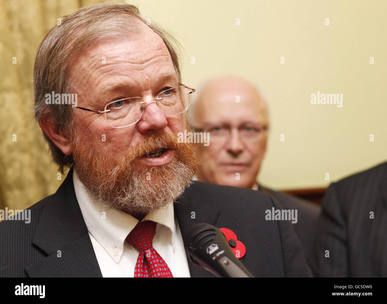 Bill Bryson High Resolution Stock Photography and Images - Alamy