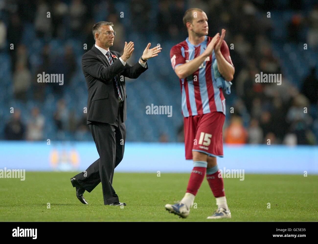 Scunthorpe United manager Nigel Adkins (left) and David Mirfin (right ...