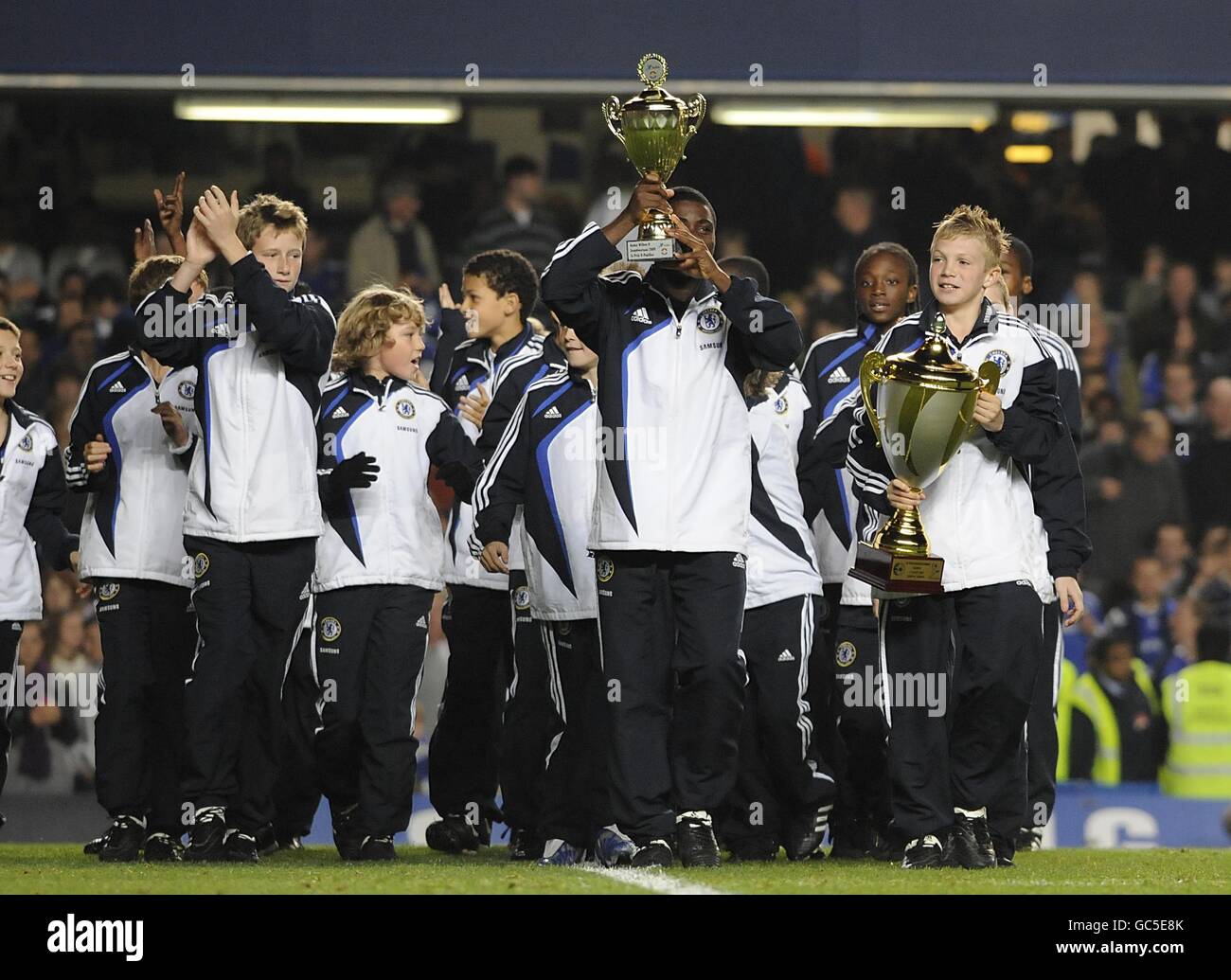 12 team hi-res stock photography and images - Alamy