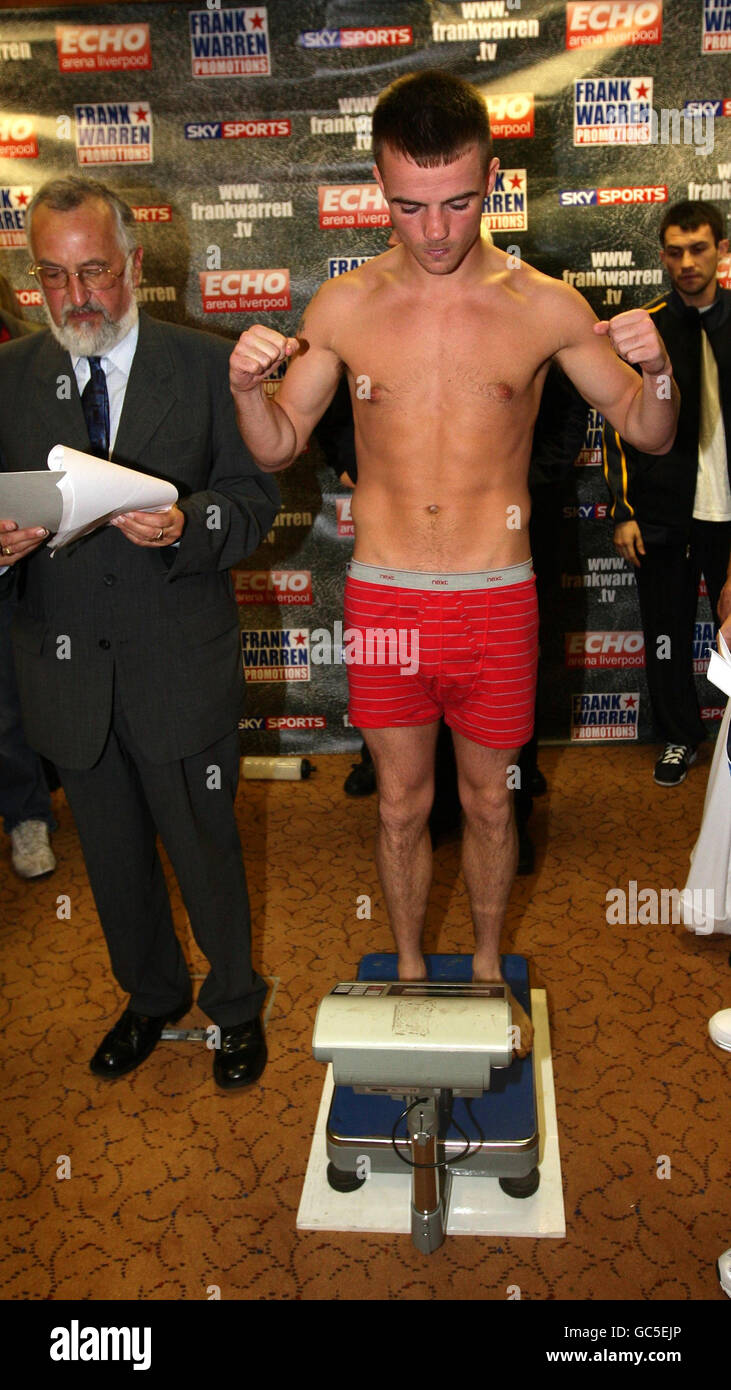 Boxing - Paul Smith and Tony Quigley - Weigh In - Jurys Inn Hotel ...