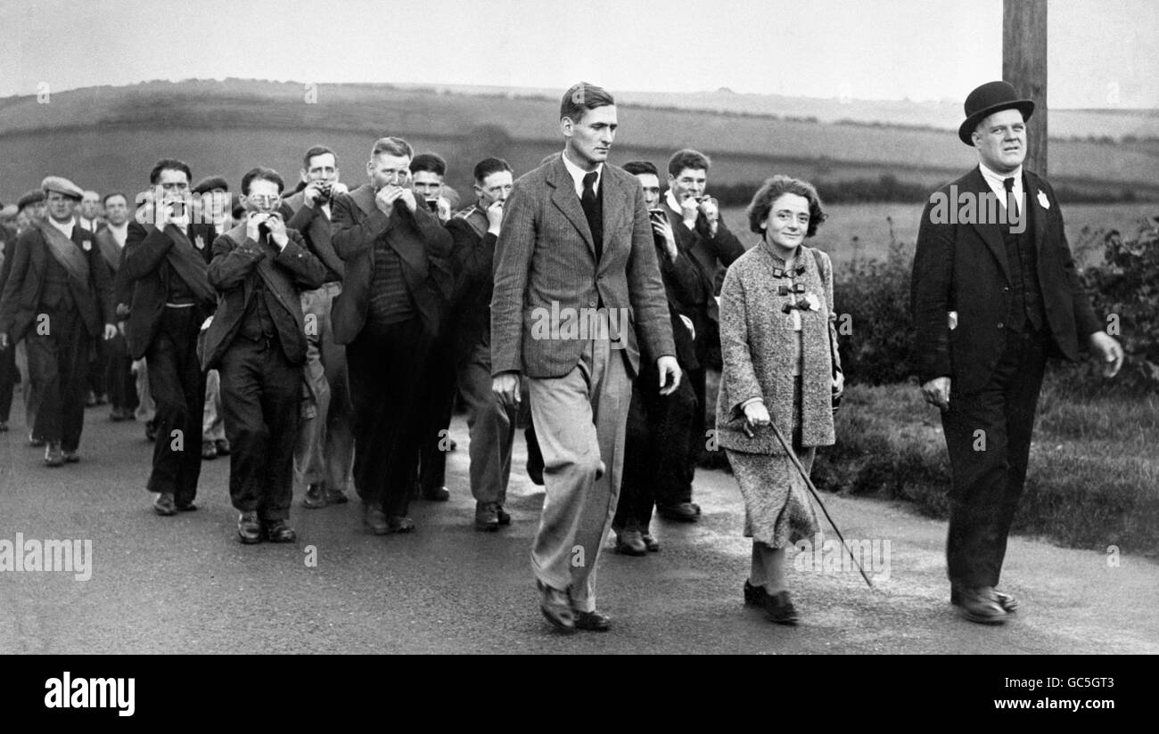 Ellen wilkinson mp hi-res stock photography and images - Alamy