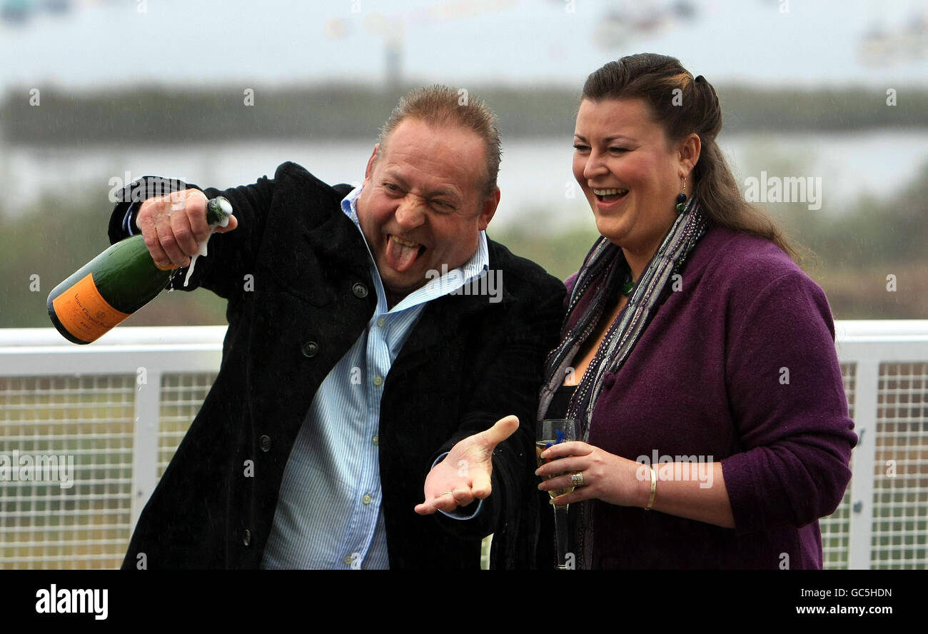 Les Scadding and his wife Samantha Peachey-Scadding from Caerleon ...