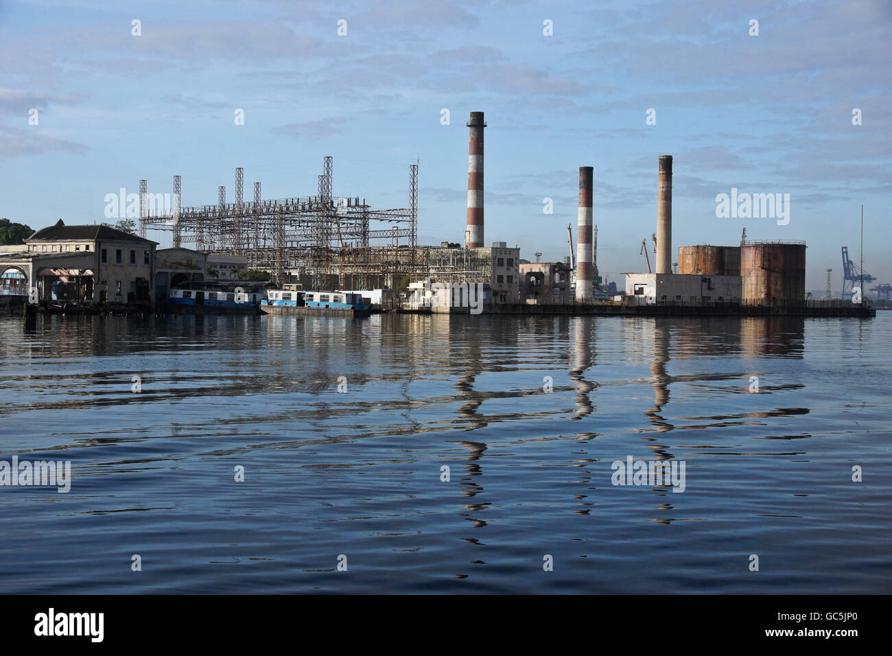 Cuba electricity hi-res stock photography and images - Alamy