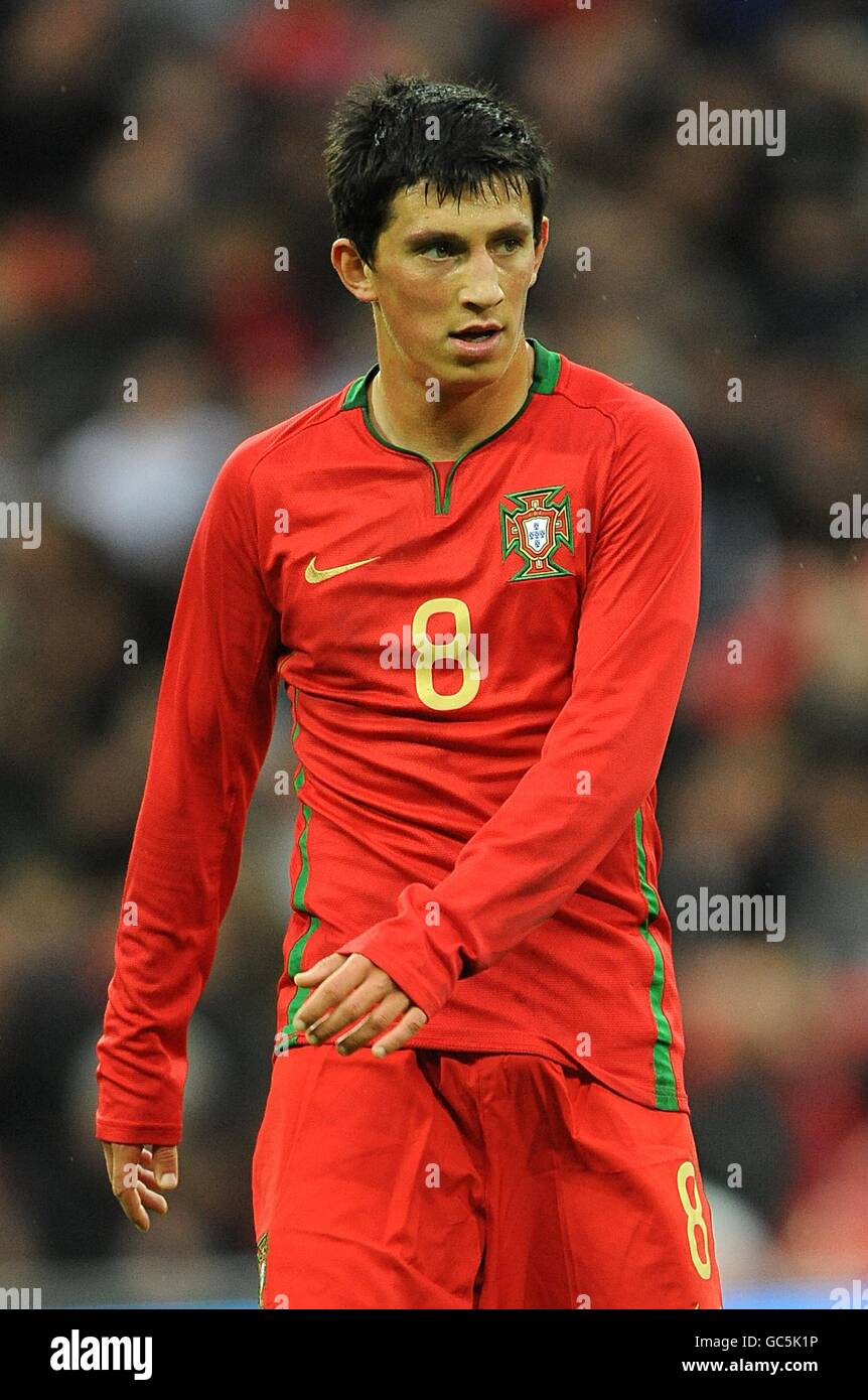 Soccer - UEFA Under 21 Championship Qualifying - Group Nine - England v ...