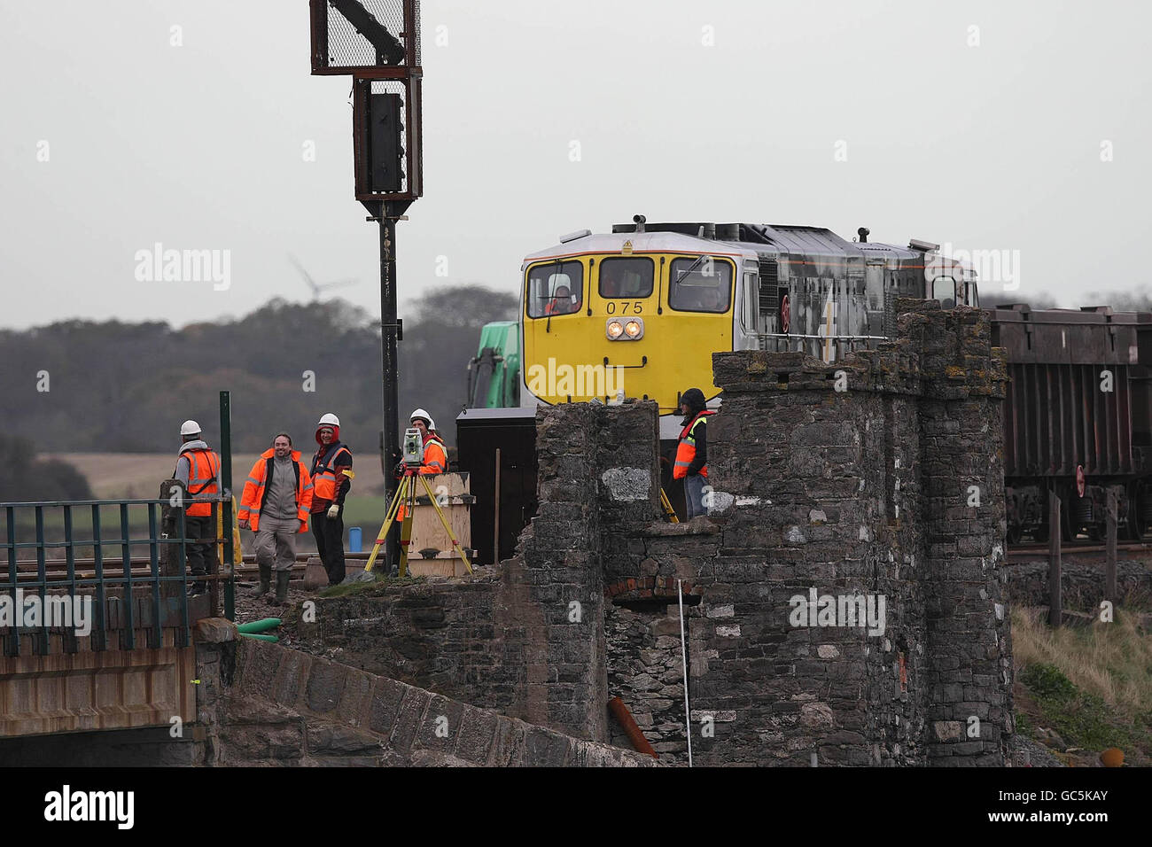 CIE Workmen at the Railway Viaduct in Malahide, Co. Dublin Stock Photo ...