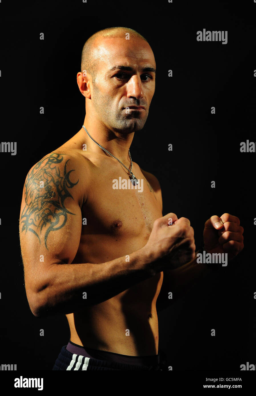 Boxing - Rendall Munroe v Simone Maludrottu Head to Head - Gateway ...