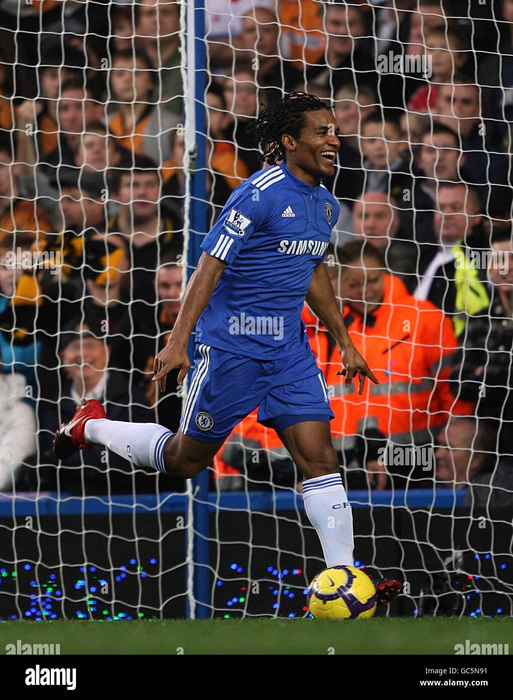 Chelsea's Florent Malouda celebrates scoring the opening goal Stock ...