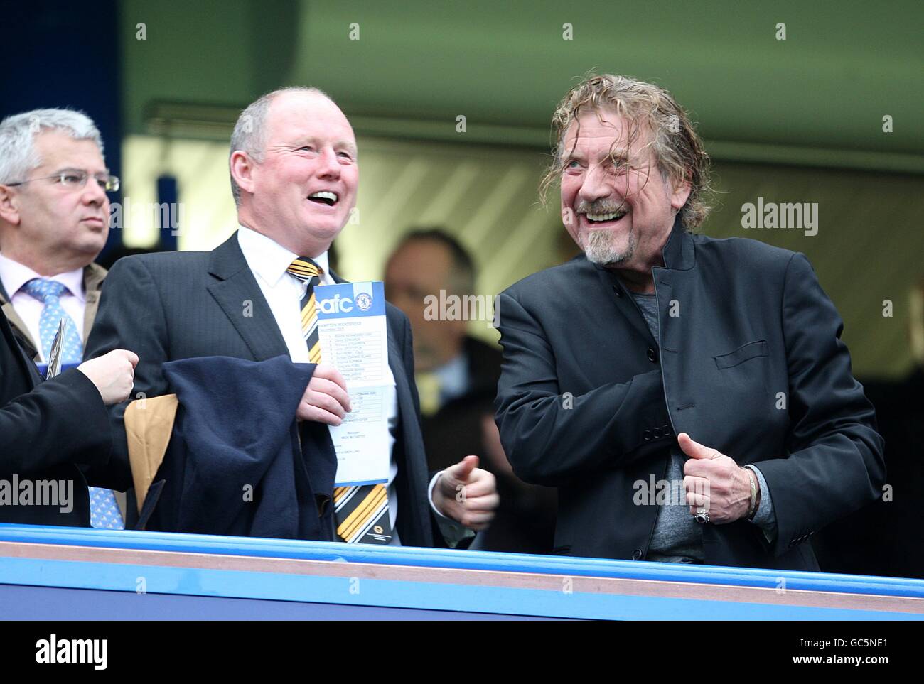 Robert plant wolverhampton wanderers hi-res stock photography and ...