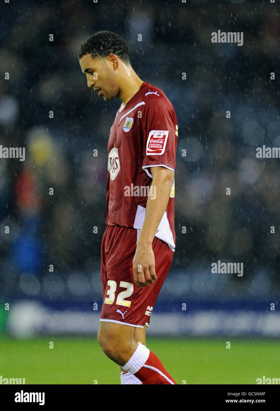 Dejected football player hi-res stock photography and images - Alamy