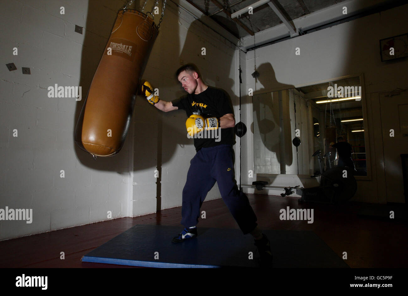 Boxer Frankie Gavin during a media work out at Arnie's Gym, Manchester ...