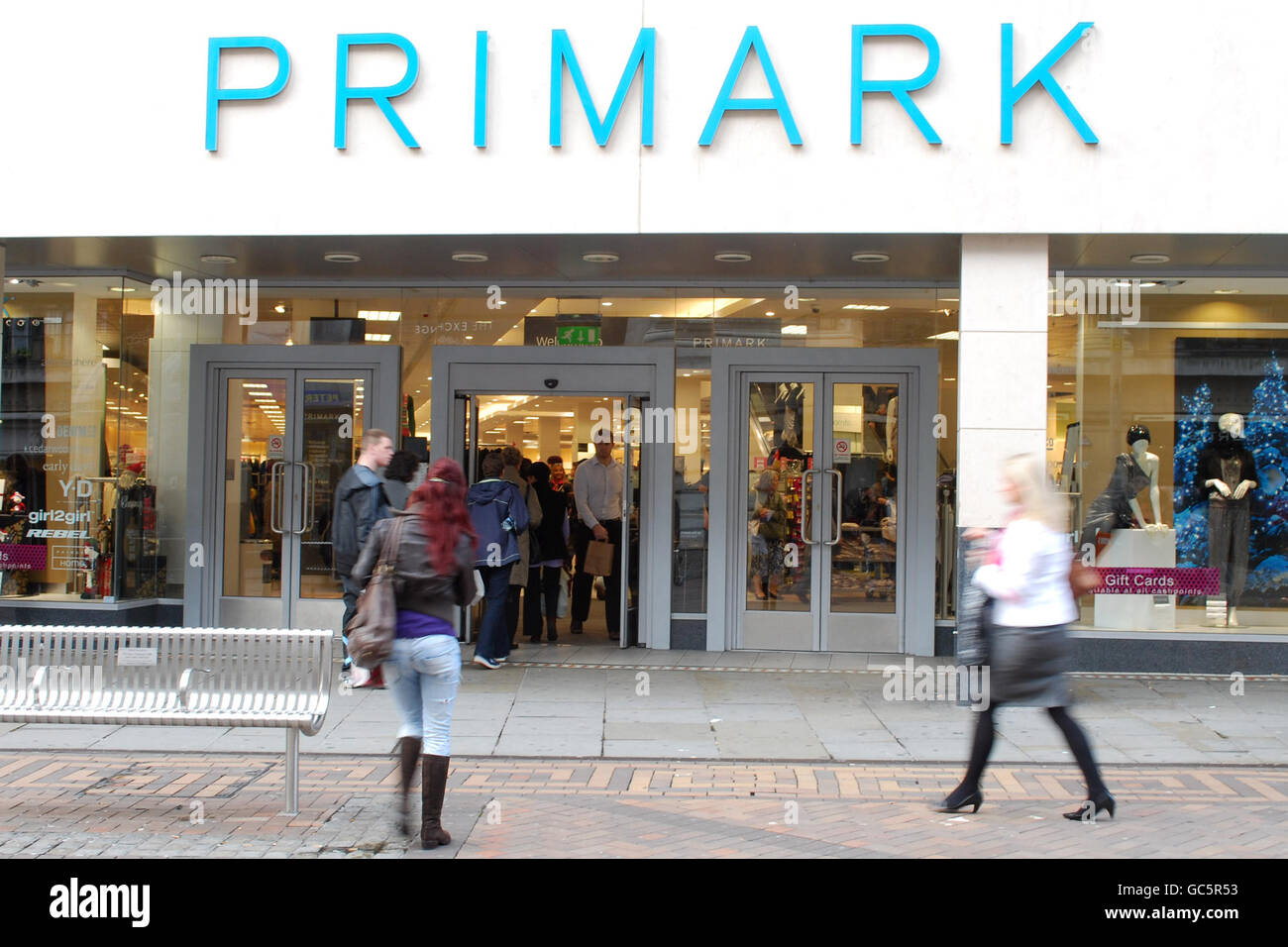 Primark signage hi-res stock photography and images - Alamy