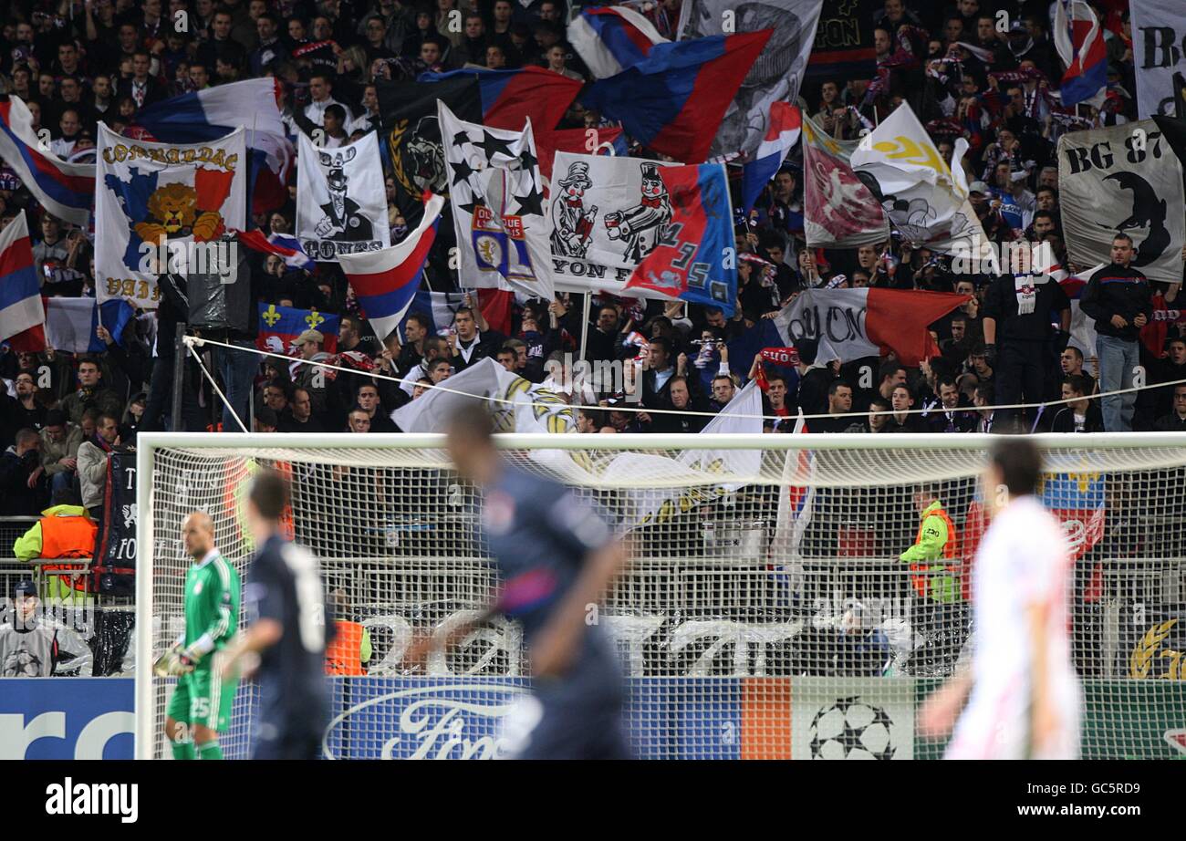Olympique lyonnais fans in the stands hi-res stock photography and ...