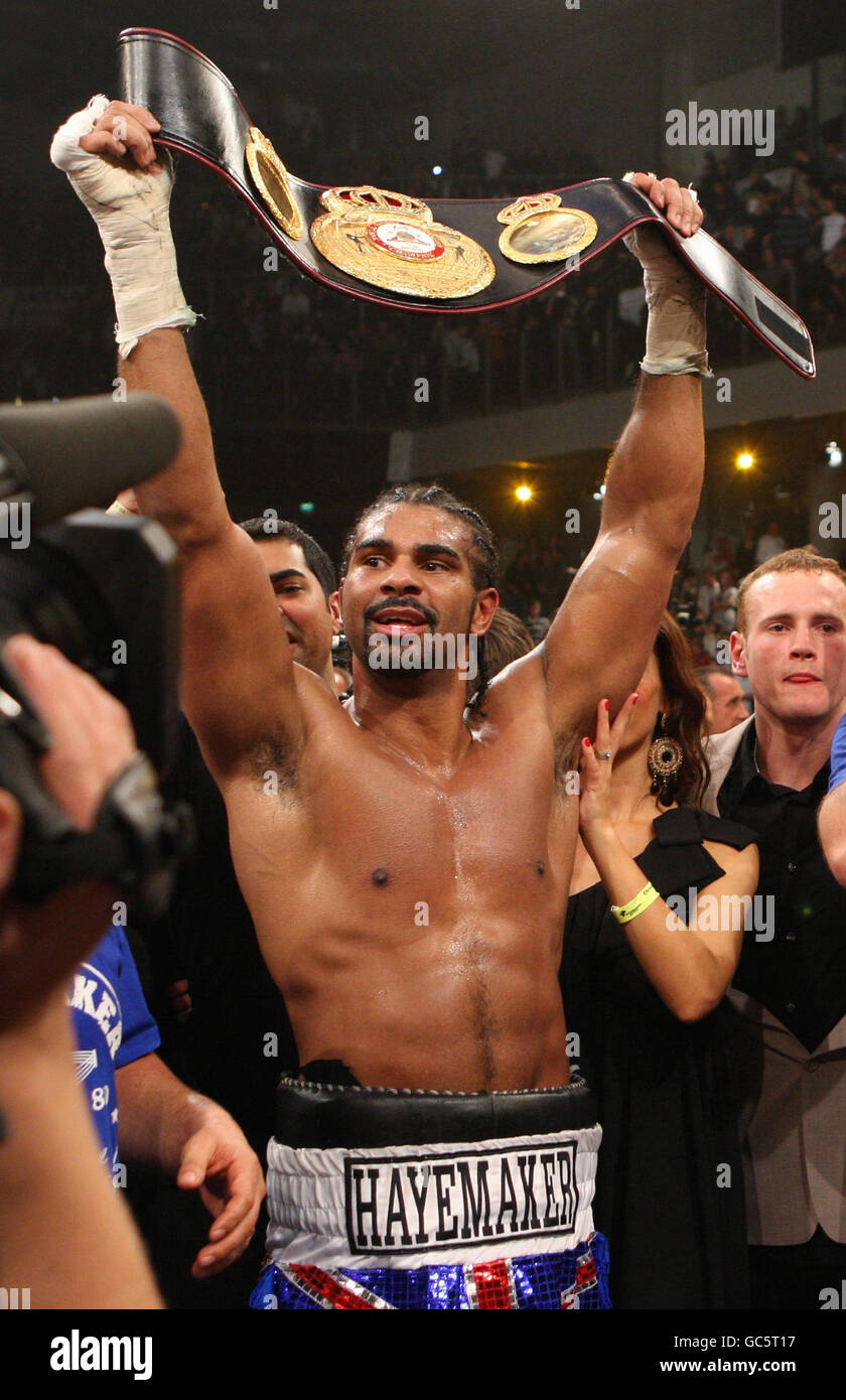 England's David Haye celebrates becoming the new WBA World Heavyweight ...