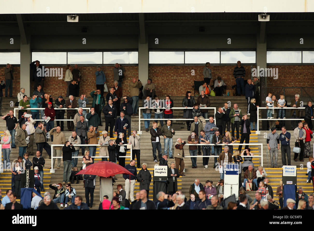 Horse Racing, Haydock Park. A general view of the stands at Haydock ...
