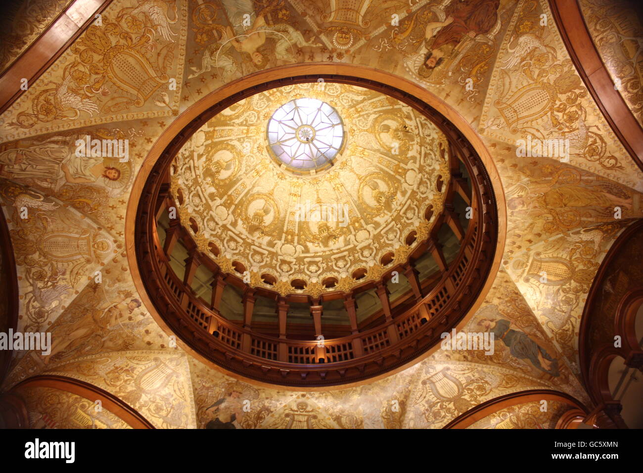 Ceiling fresco detail st hi-res stock photography and images - Alamy