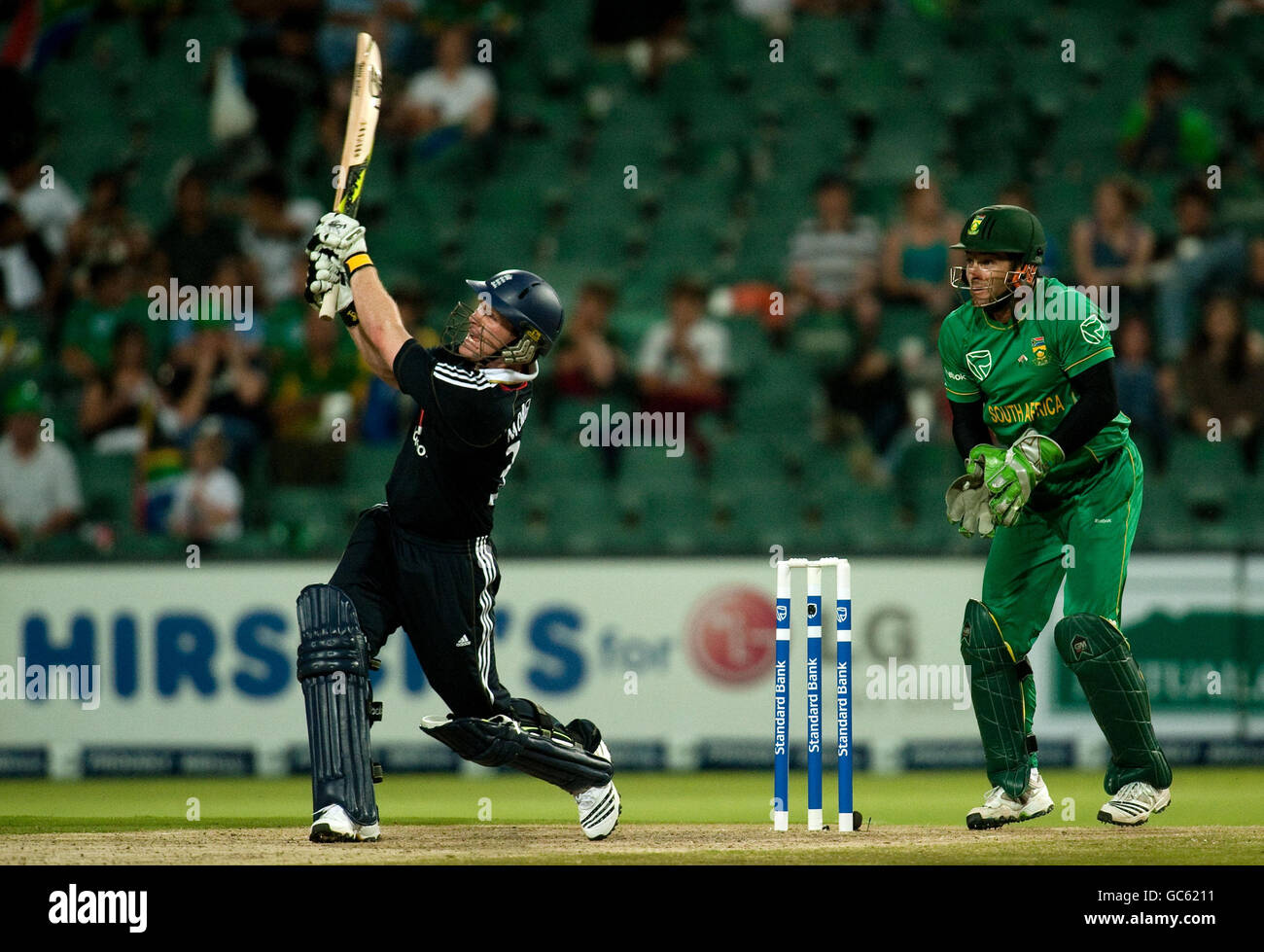 Cricket - First Twenty20 International - South Africa v England - New ...