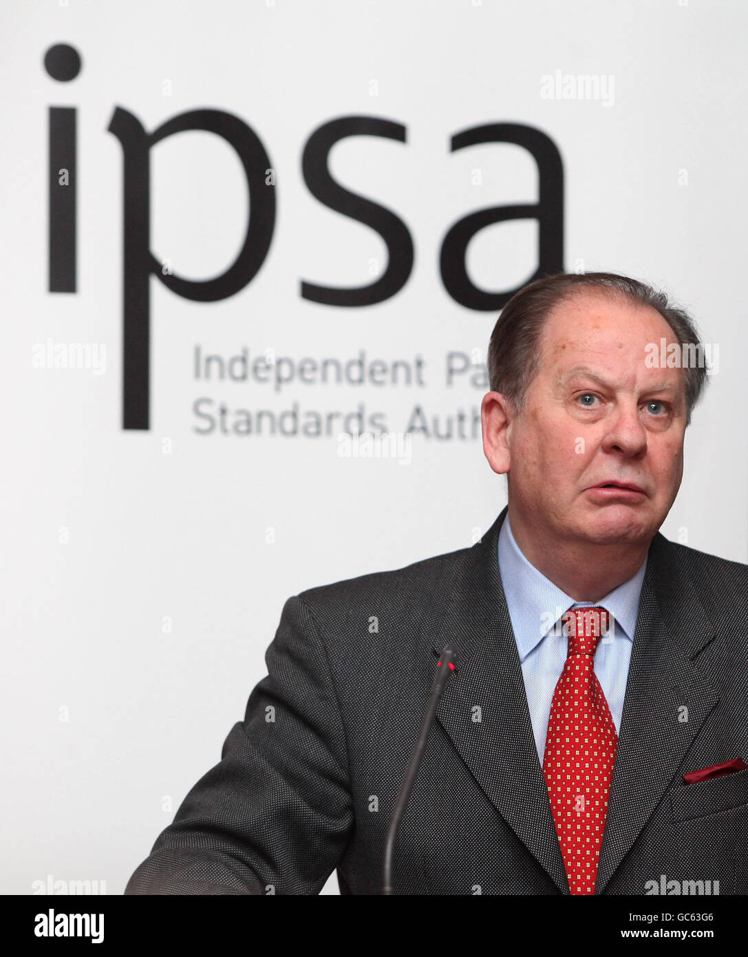 Sir Ian Kennedy speaks at the Institution of Royal Engineers Stock ...