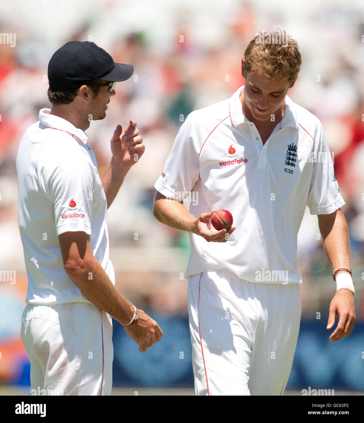 England's James Anderson and Stuart Broad (right) during the Third Test ...