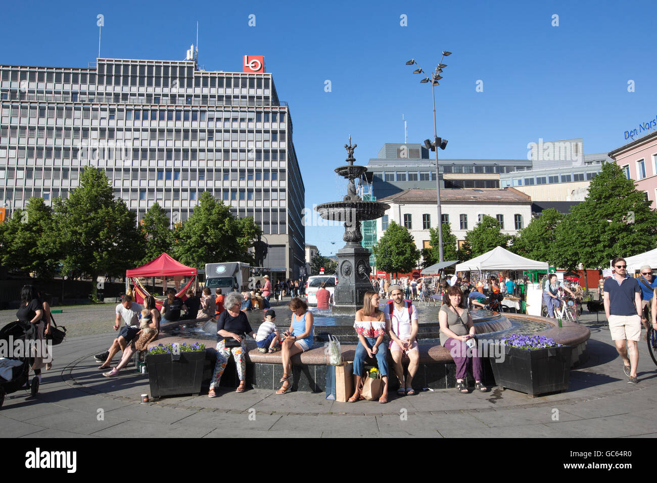 Youngstoget Square, Oslo Sentrum, Oslo, Norway Stock Photo - Alamy