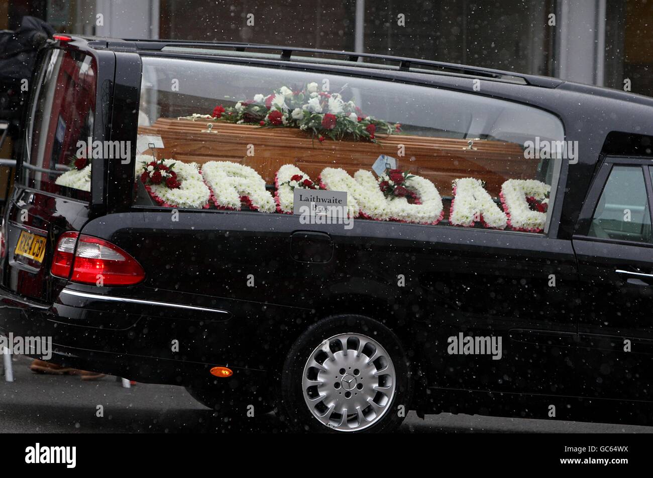 Albert Scanlon Funeral - Manchester. The funeral cortege of Busby Babe ...