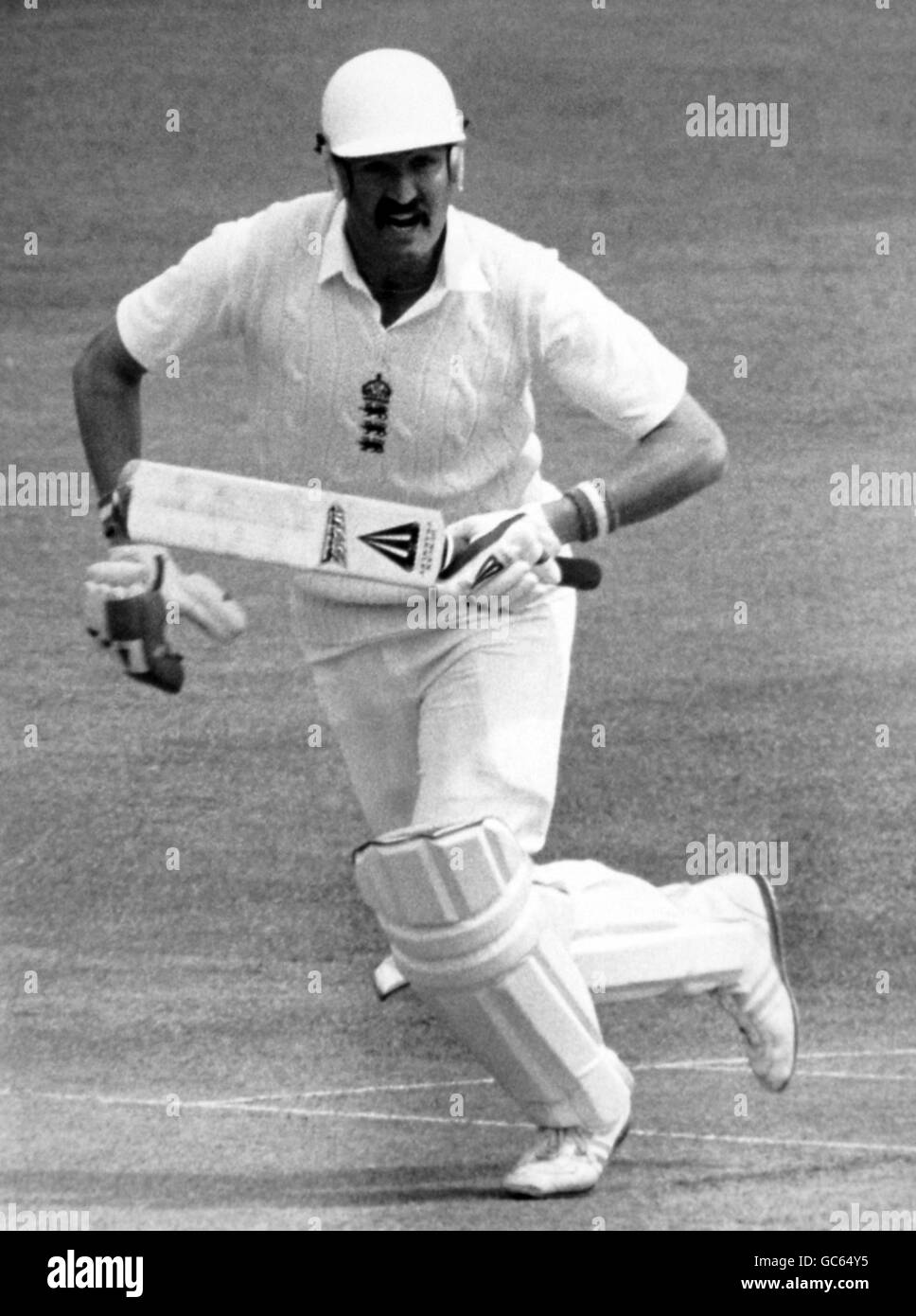 Graham gooch lords hi-res stock photography and images - Alamy