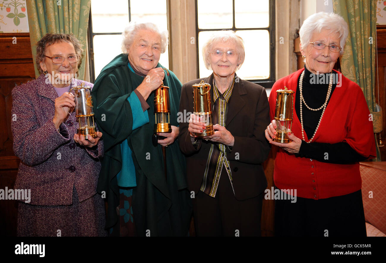 Kit sollitt hi-res stock photography and images - Alamy