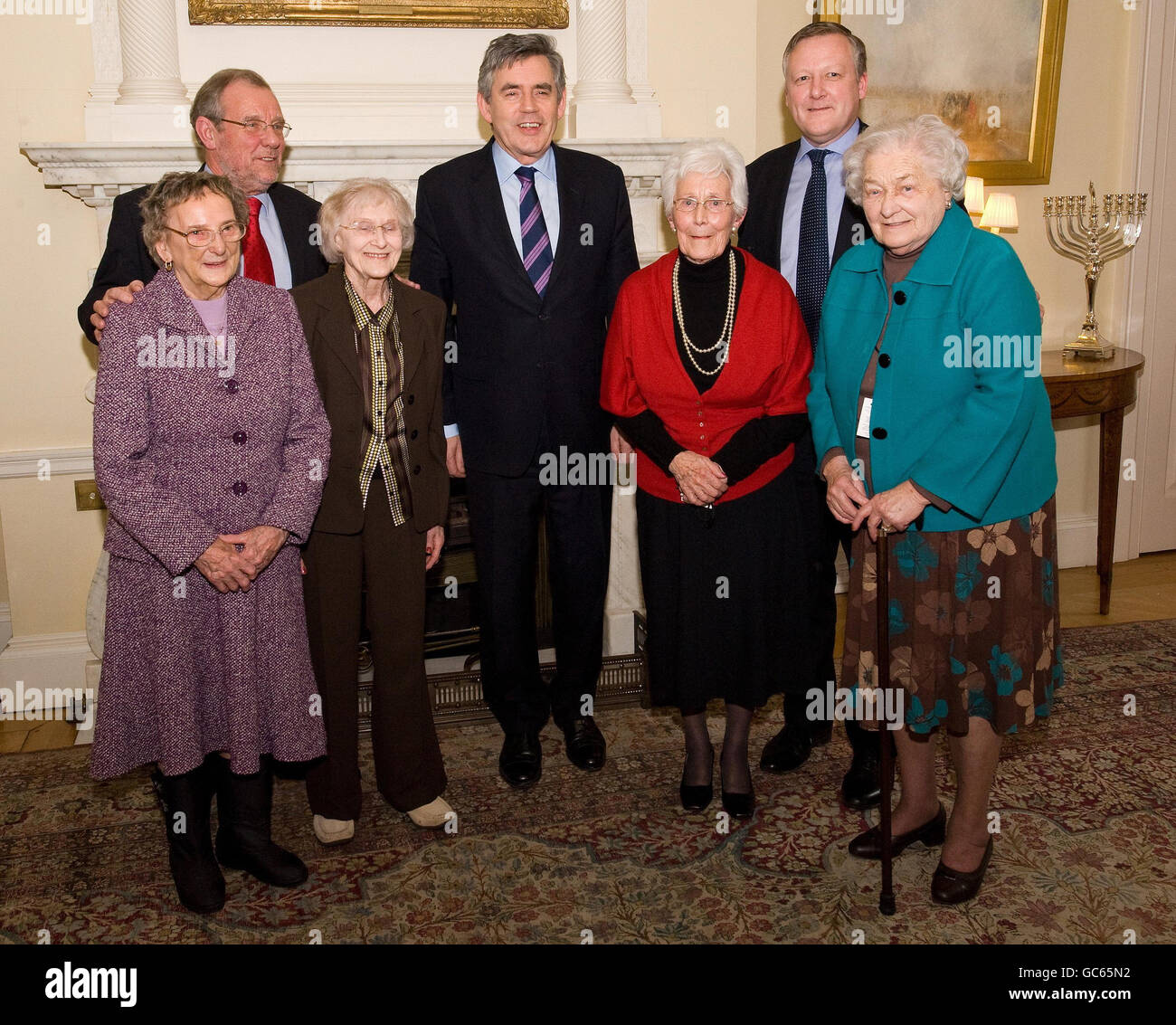 Pose for photograph in 10 downing street in central london hi-res stock ...