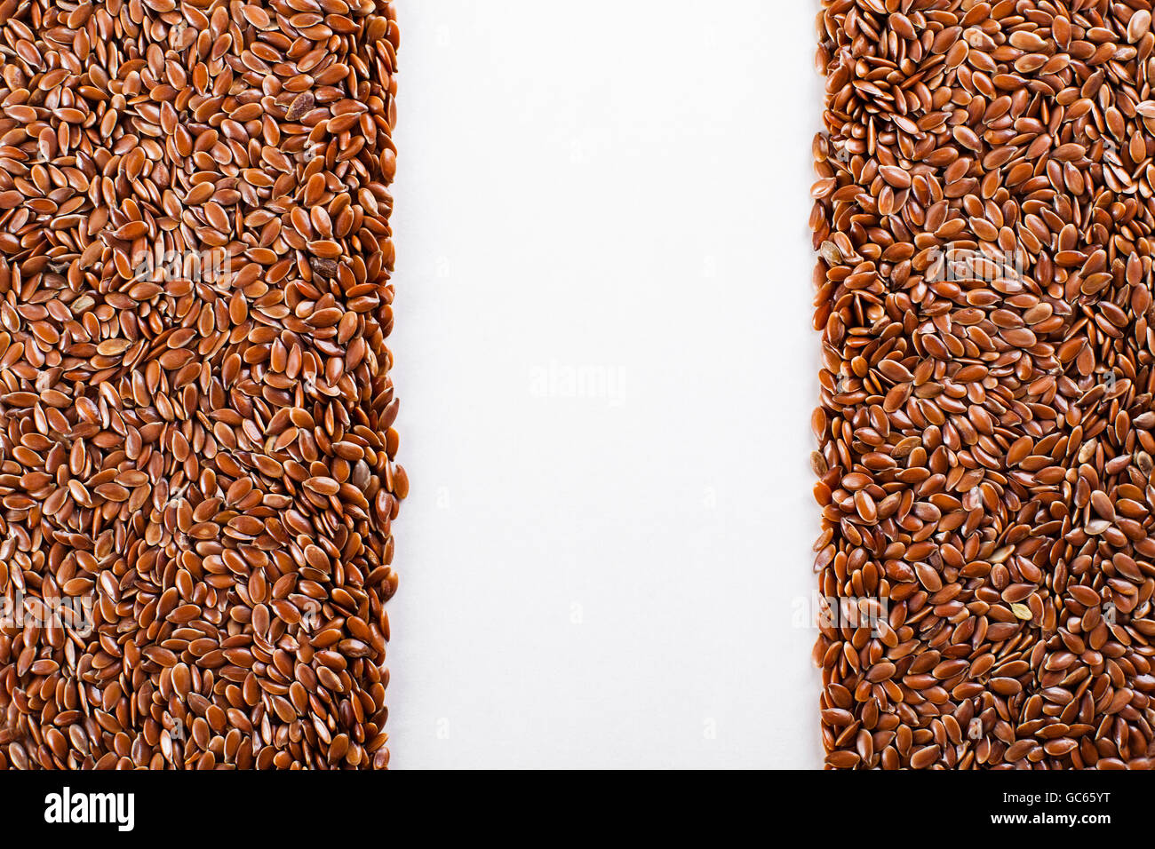 Frame of flax seed on white Stock Photo - Alamy