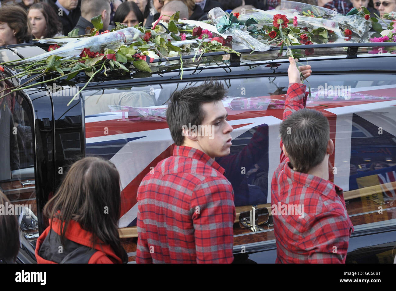 Repatriation Of Fallen Soldiers High Resolution Stock Photography and ...