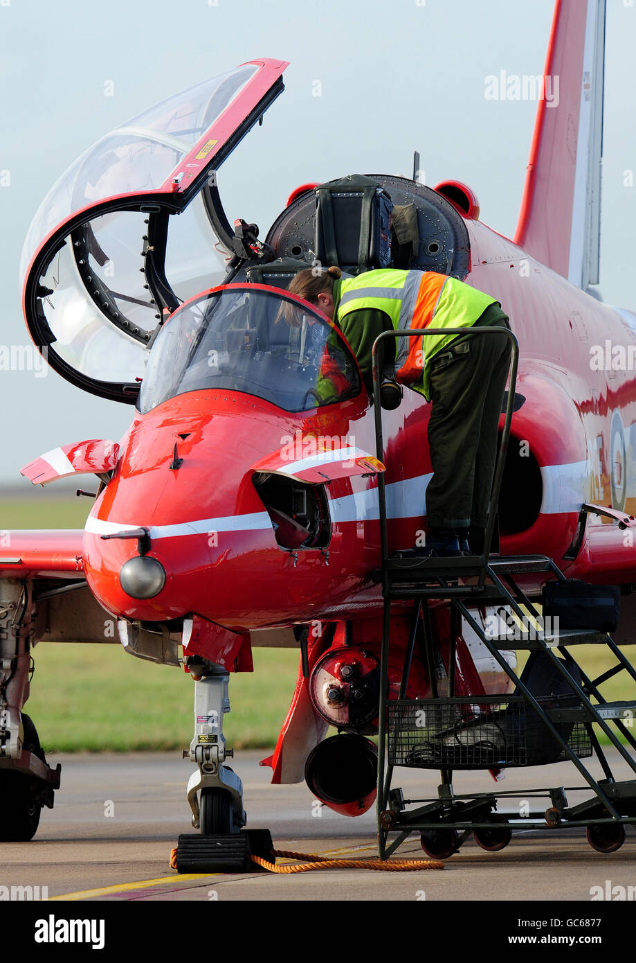 Red arrows plane on tarmac raf scampton hi-res stock photography and ...