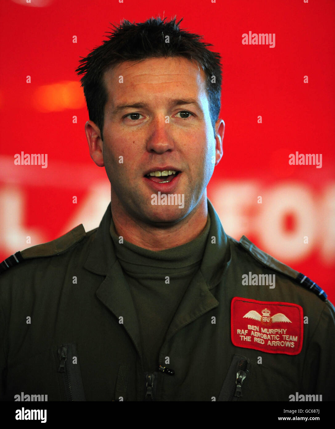 Red Arrows Squadron Leader Ben Murphy Stock Photos & Red Arrows ...