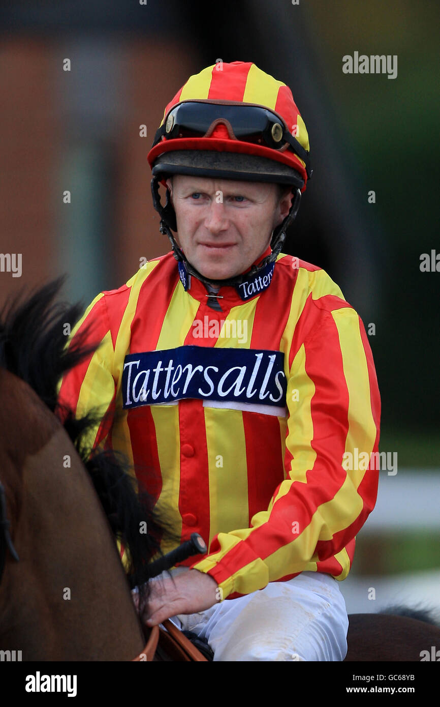 Jockey joe fanning southwell racecourse hi-res stock photography and ...