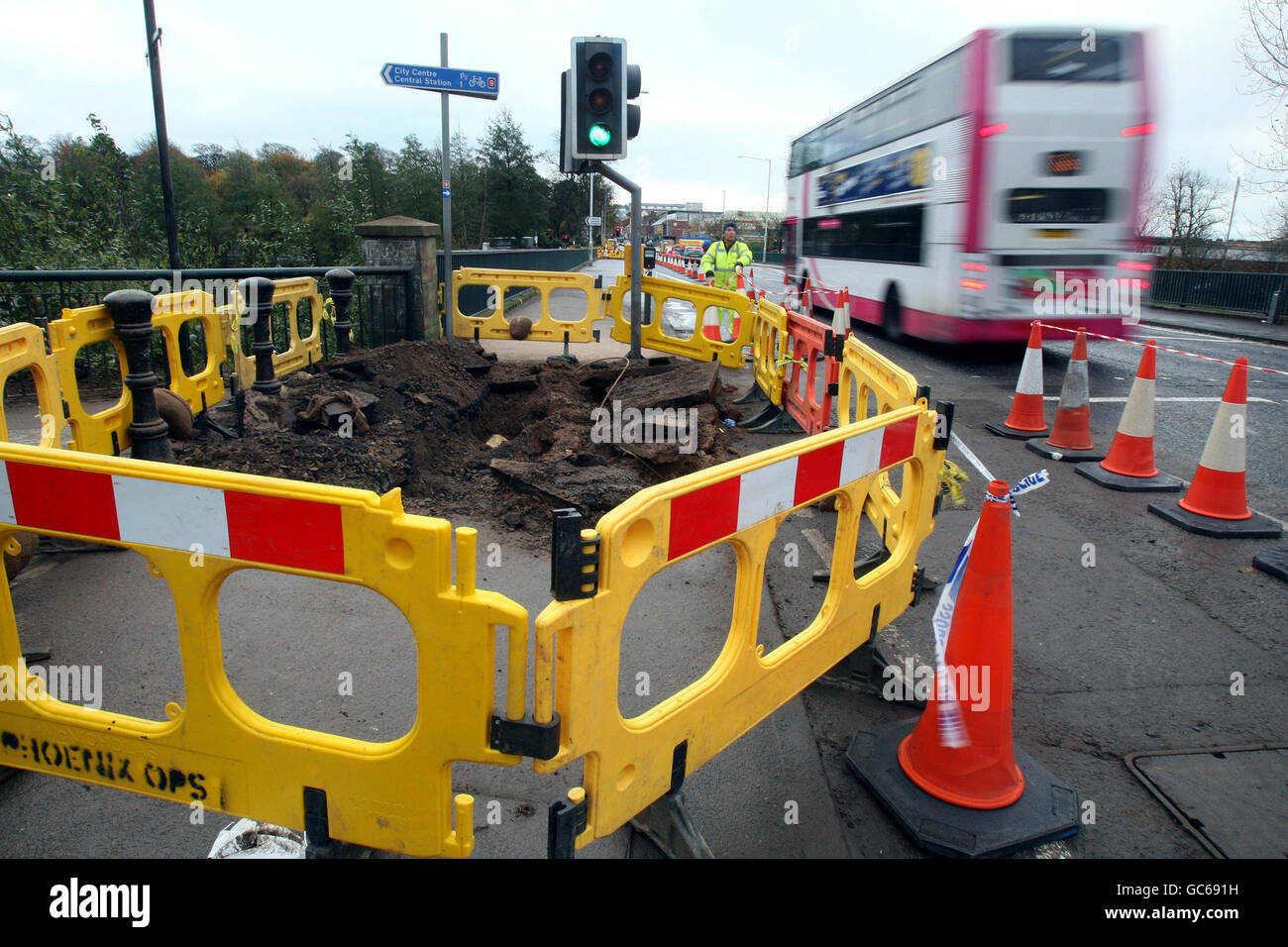 Gas leak house evacuation Stock Photo - Alamy