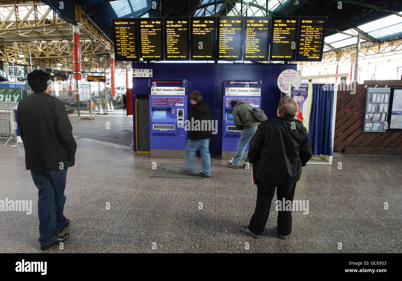 Below-par railway stations named in report Stock Photo - Alamy