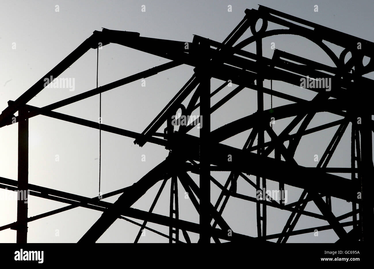 Below-par railway stations named in report Stock Photo - Alamy