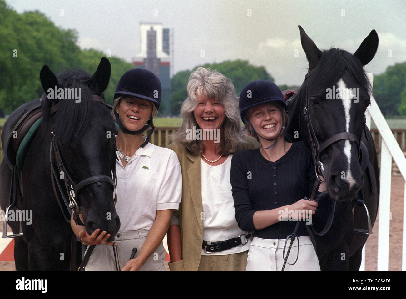 AUTHOR JILLY COOPER (CENTRE) WITH TWO OF THE CAST OF A NEW ANGLIA TV 2 ...