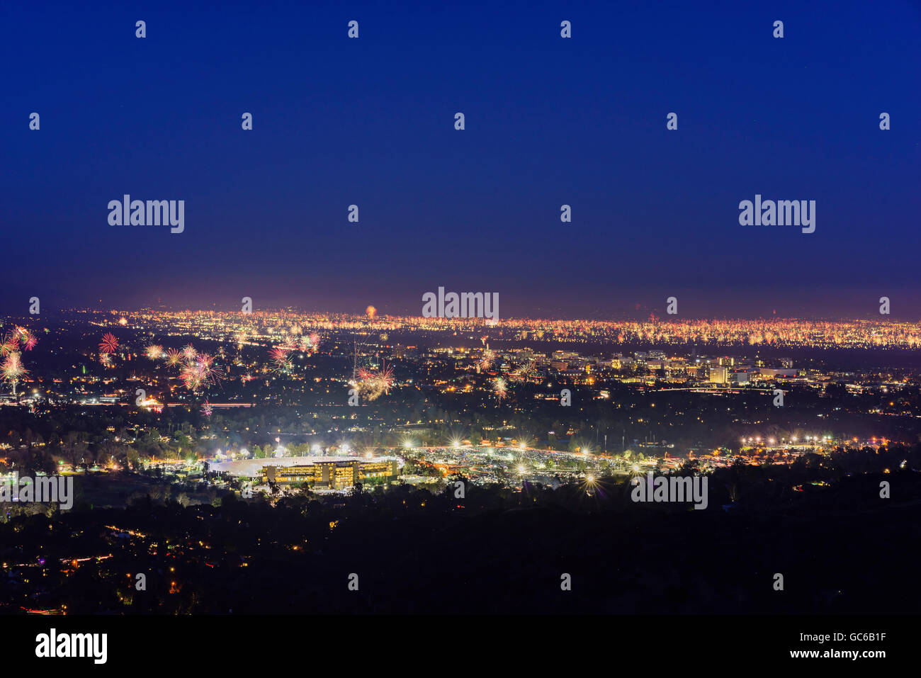 The beautiful Rose Bowl, Pasadena City hall and Pasadena downtown view ...