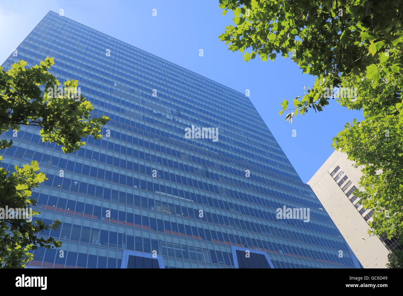 Corporate office building australia hi-res stock photography and images ...