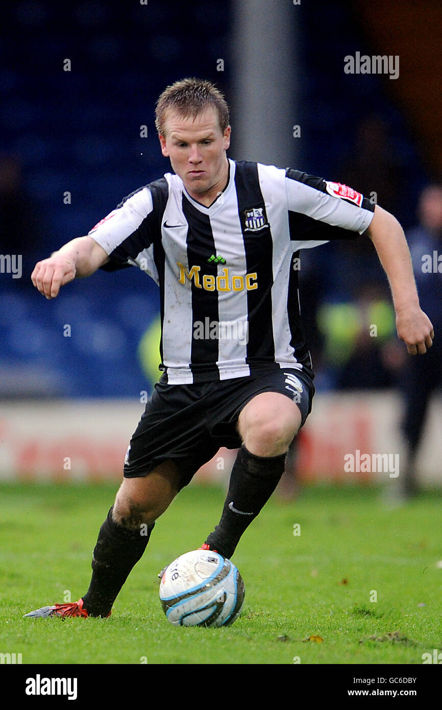 Matt ritchie notts county hi-res stock photography and images - Alamy