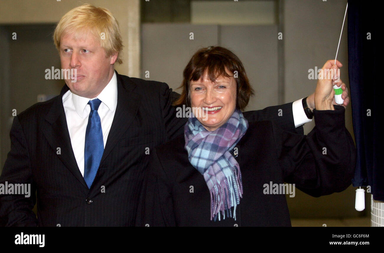 Opening of new state-of-the-art ticket hall Stock Photo - Alamy