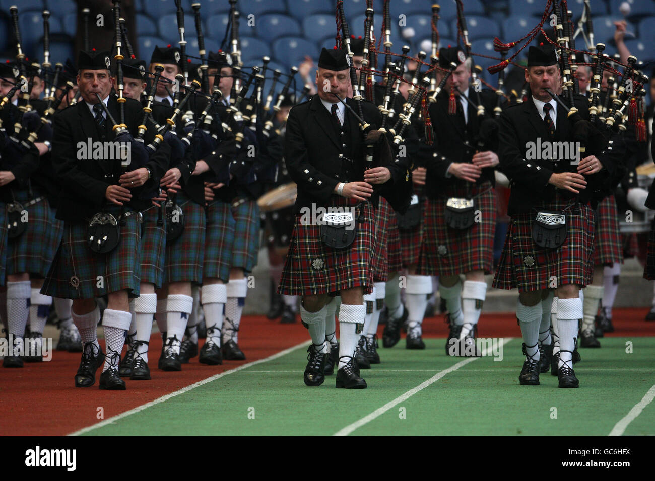 Band kilts kilt marching match hi-res stock photography and images - Alamy