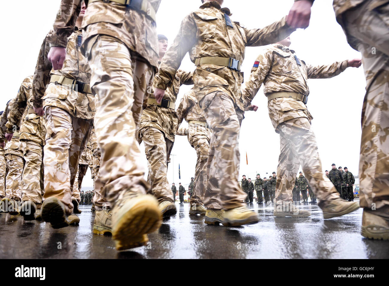 England soldiers soldier troops march marching ceremony parade british ...