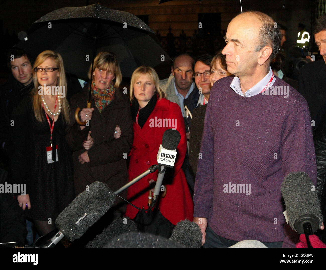 (Left to right) Jessica Porter and Beverley Porter, sister and mother ...