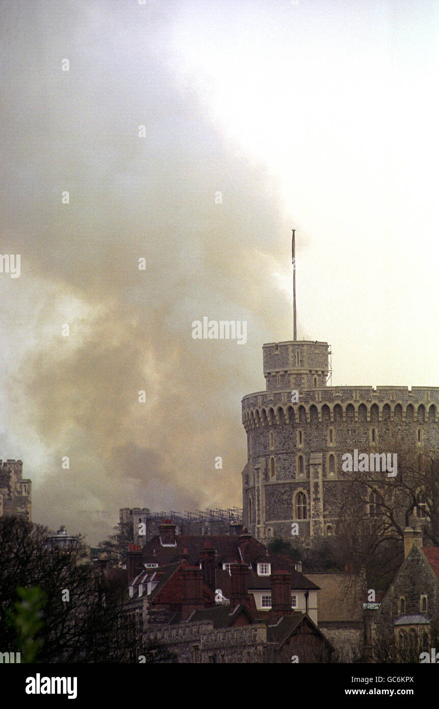 Disasters and Accidents - Windsor Castle Fire - Windsor Stock Photo - Alamy