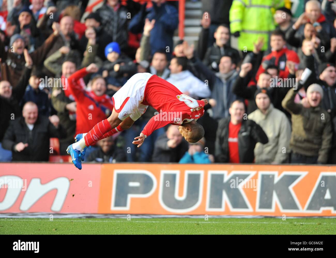 Nottingham forests earnshaw celebrates scoring his goal of the game hi ...