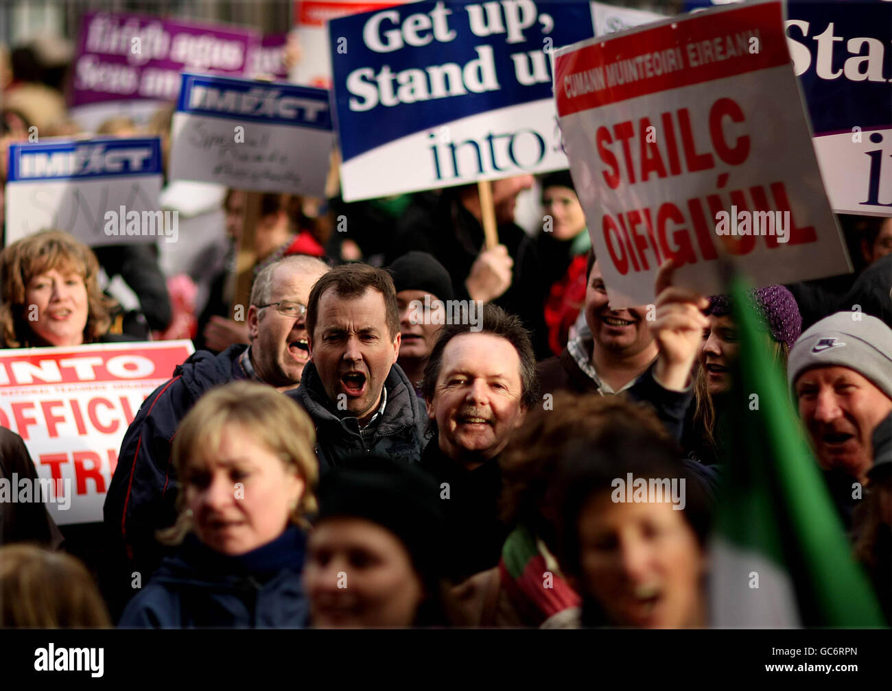 Teacher strike ireland hi-res stock photography and images - Alamy