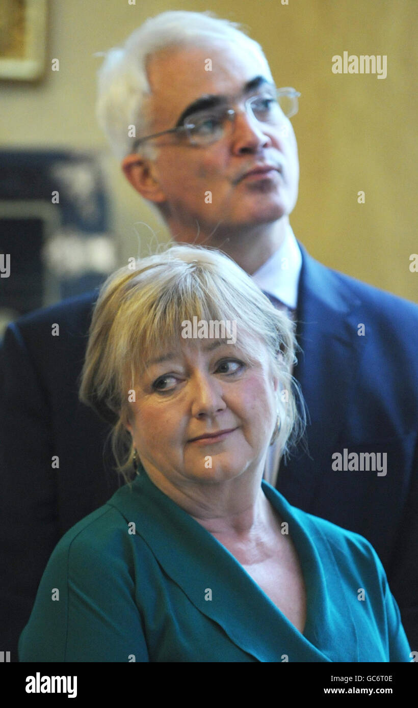 Chancellor Alistair Darling and his wife Margaret at No11 Downing ...