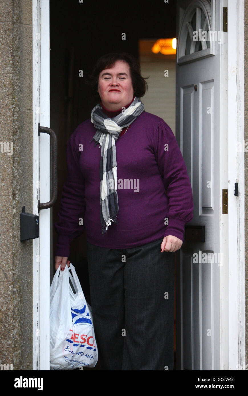 Singer Susan Boyle puts rubbish in her bin at Blackburn, Scotland ...