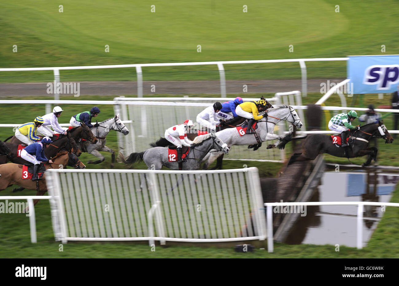 Hennessy gold cup day at newbury racecourse hi-res stock photography ...