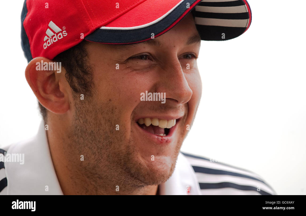 Rhb logo hi-res stock photography and images - Alamy